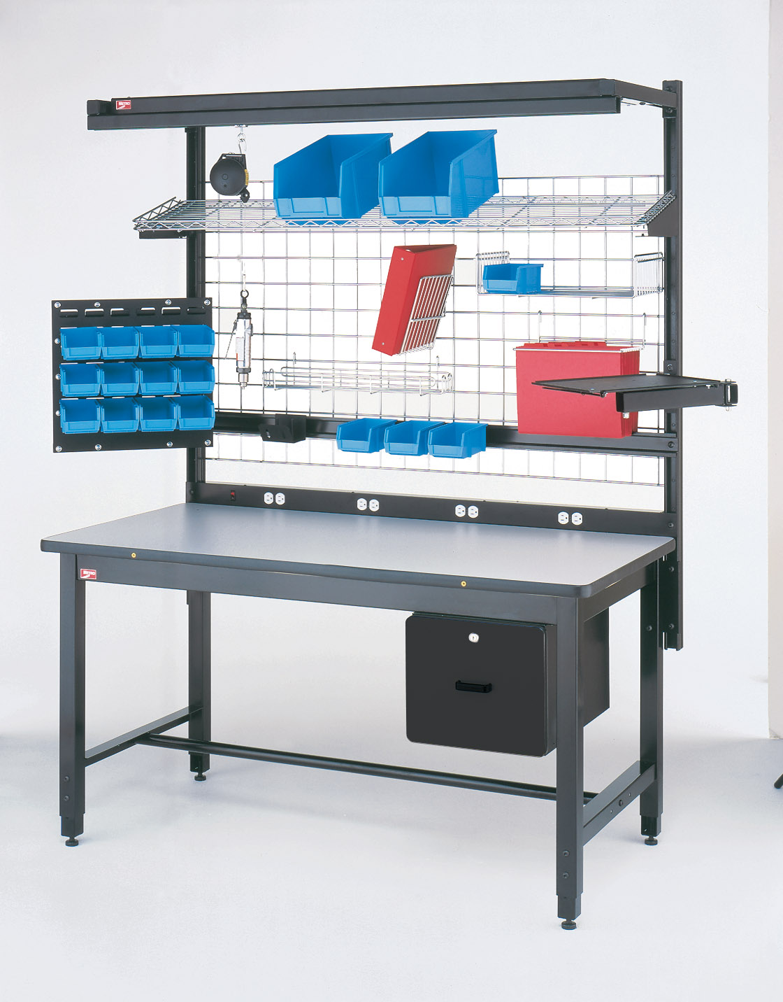 Swing Arm Monitor/Keyboard Holder - Metroshelving.net